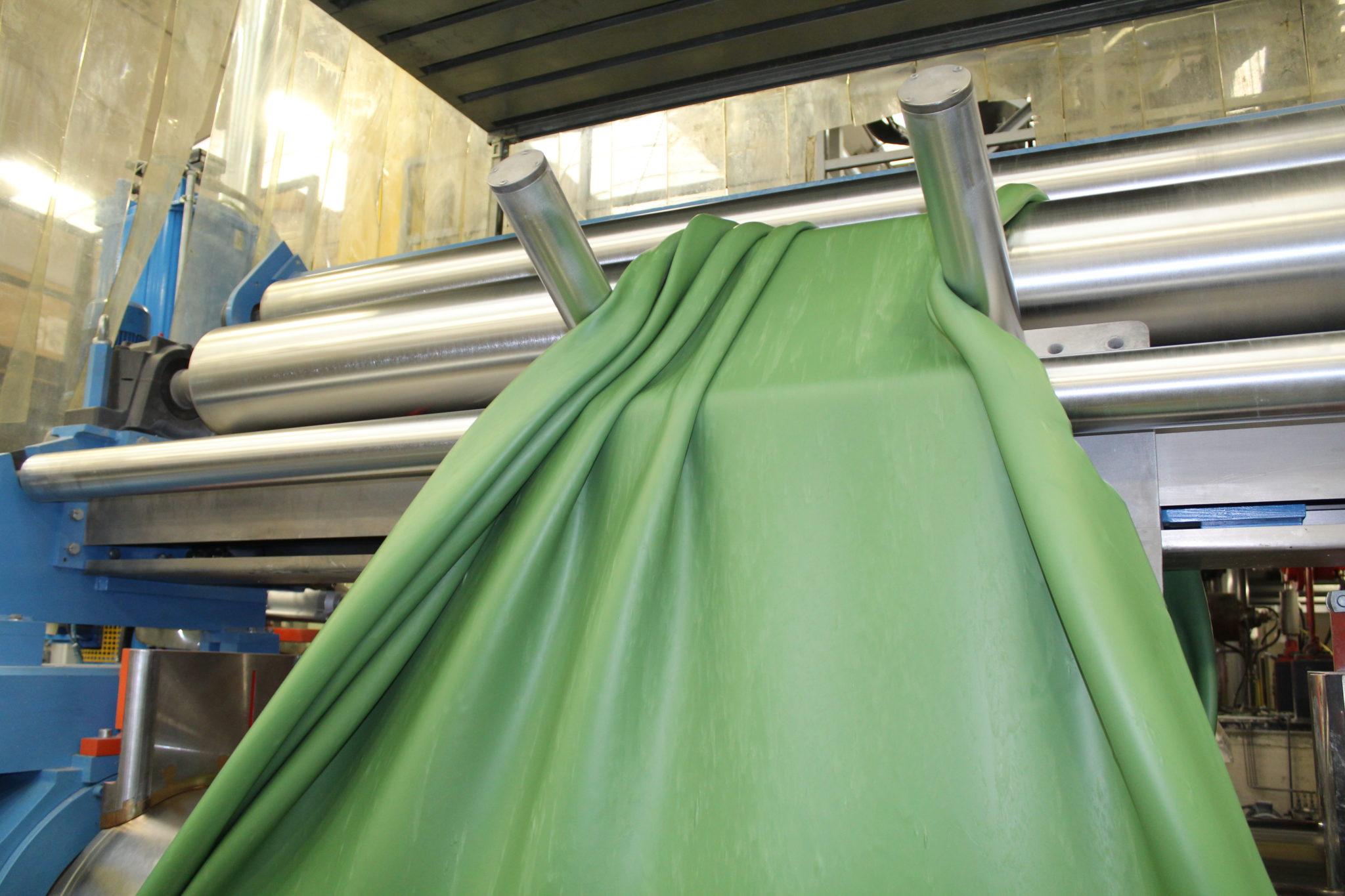 High-Performance Compound Types | HEXPOL Rubber Compounding