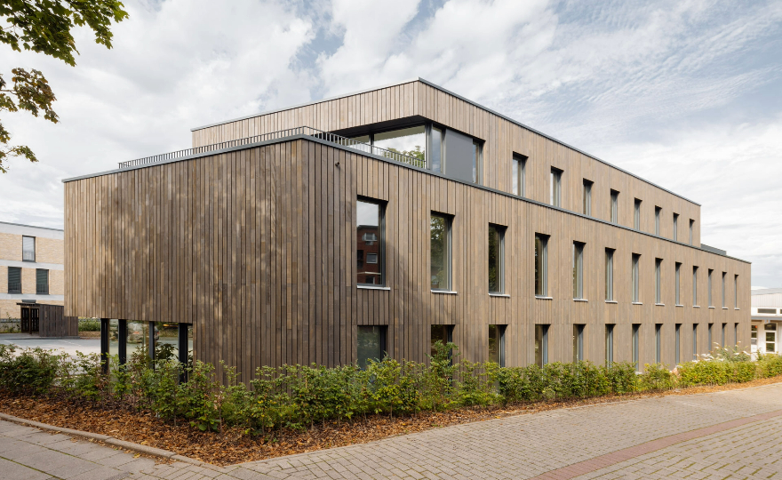 HEXPOL Compounding HQ GmbH | HEXPOL - A Material Difference